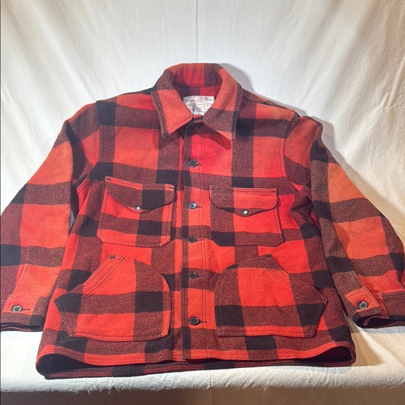 Filson | Jackets & Coats | Vintage 98s Filson Red And Black Plaid Mens ...